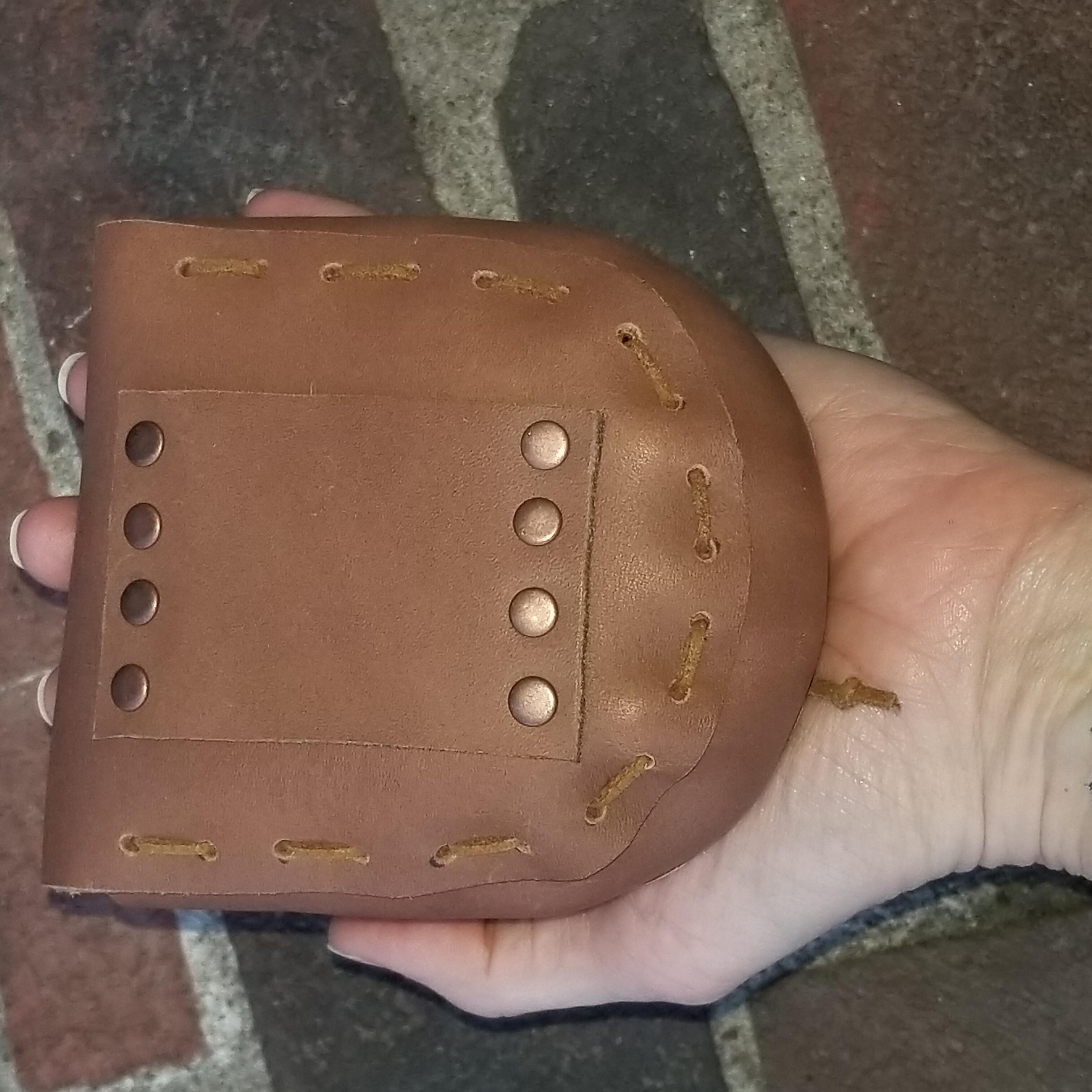 Clothing & Accessories :: Small belt pouch