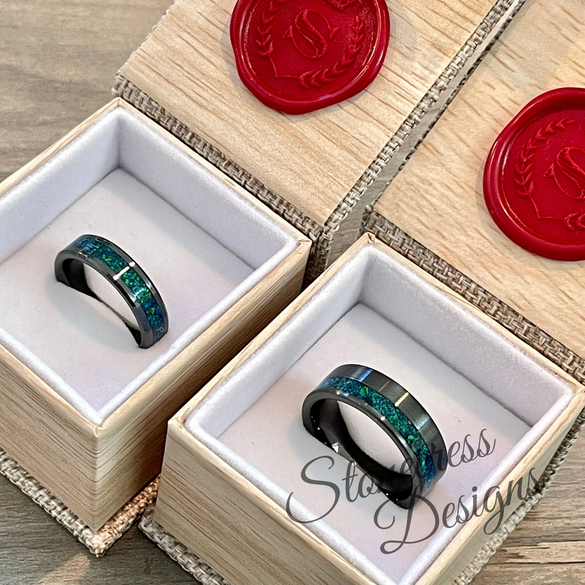 Jewelry Rings Wedding Bands Couples Ring Set His and Hers Rings Emerald Green Matching Rings