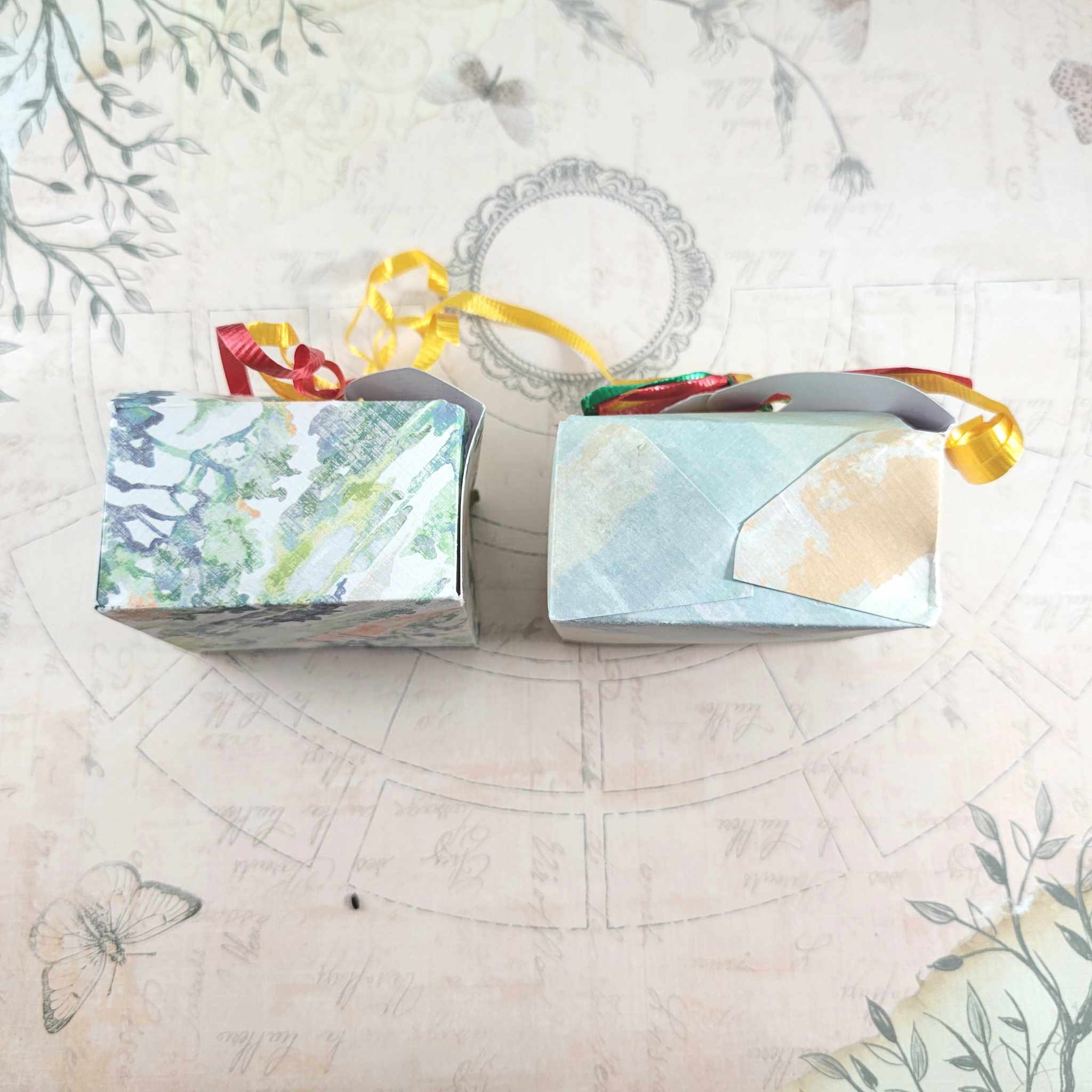 Wedding & Celebrations :: Gift Wrap :: Custom Box Ribbon decoration