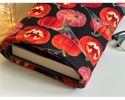 Shops :: MyCreativeReading :: Holiday Book Sleeve